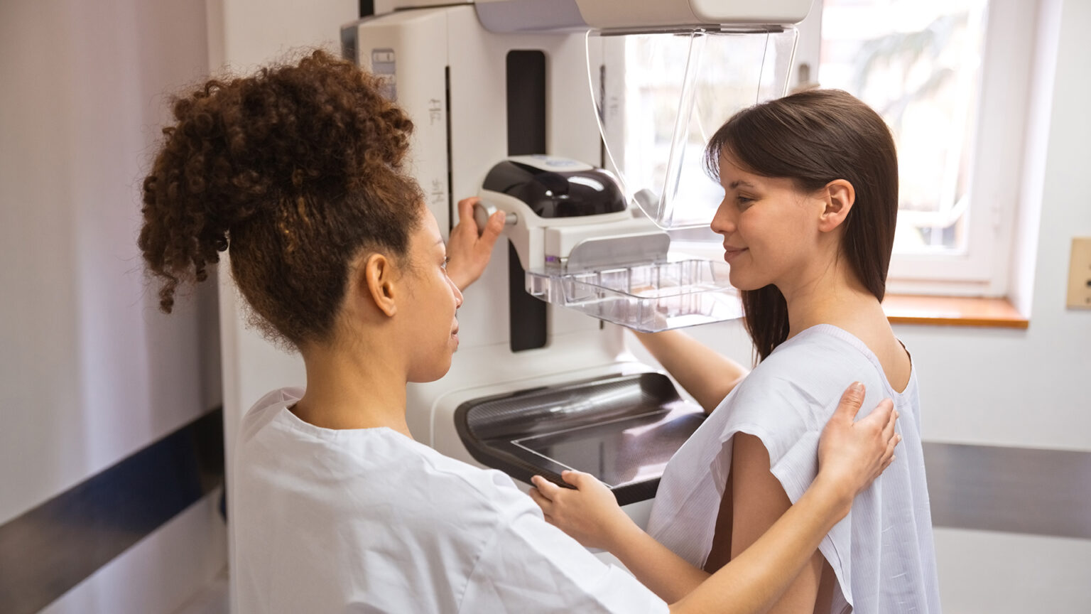 2D vs. 3D Mammogram: Understanding the Differences & Benefits